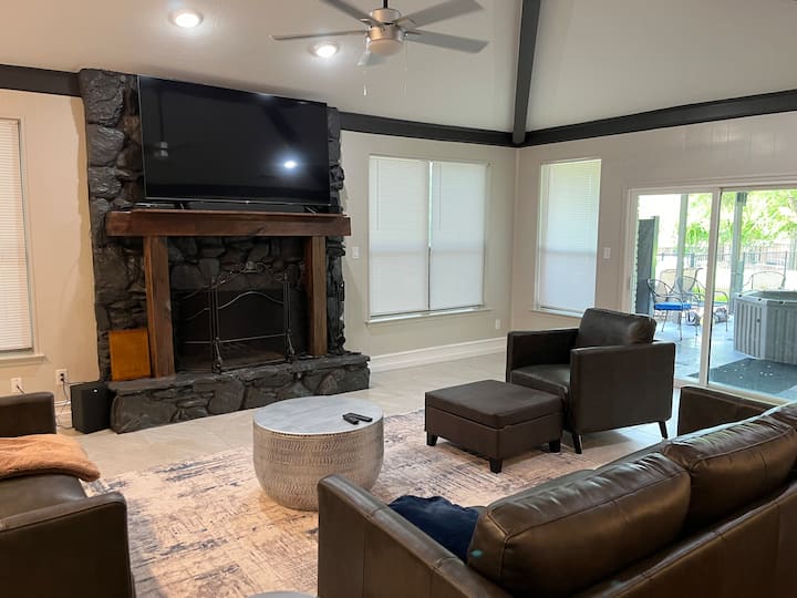 World Cup Ranch Retreat: Rockwall Dallas - Rockwall, TX
