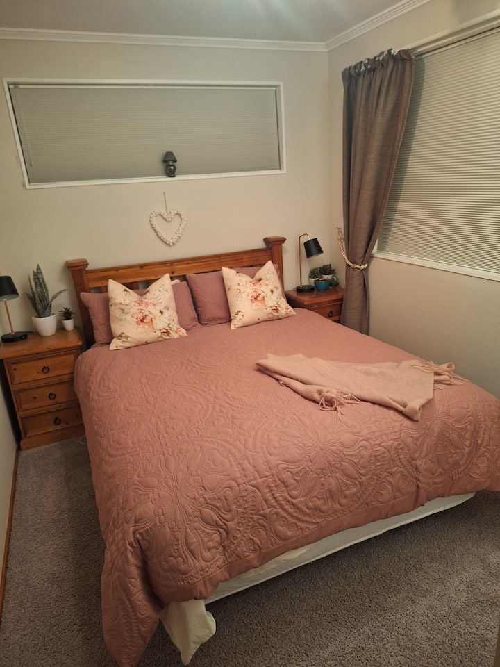 Central City Modern Apartment - Dunedin