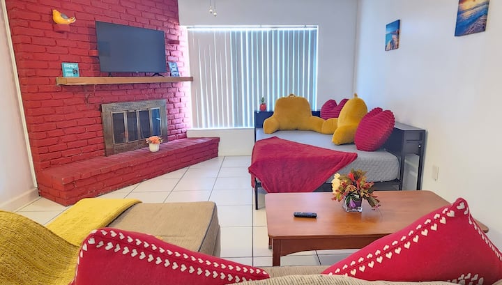 Comfy & Cool, Kitchen/pool, Disney+ Near Orlando - Kelly Park, Apopka