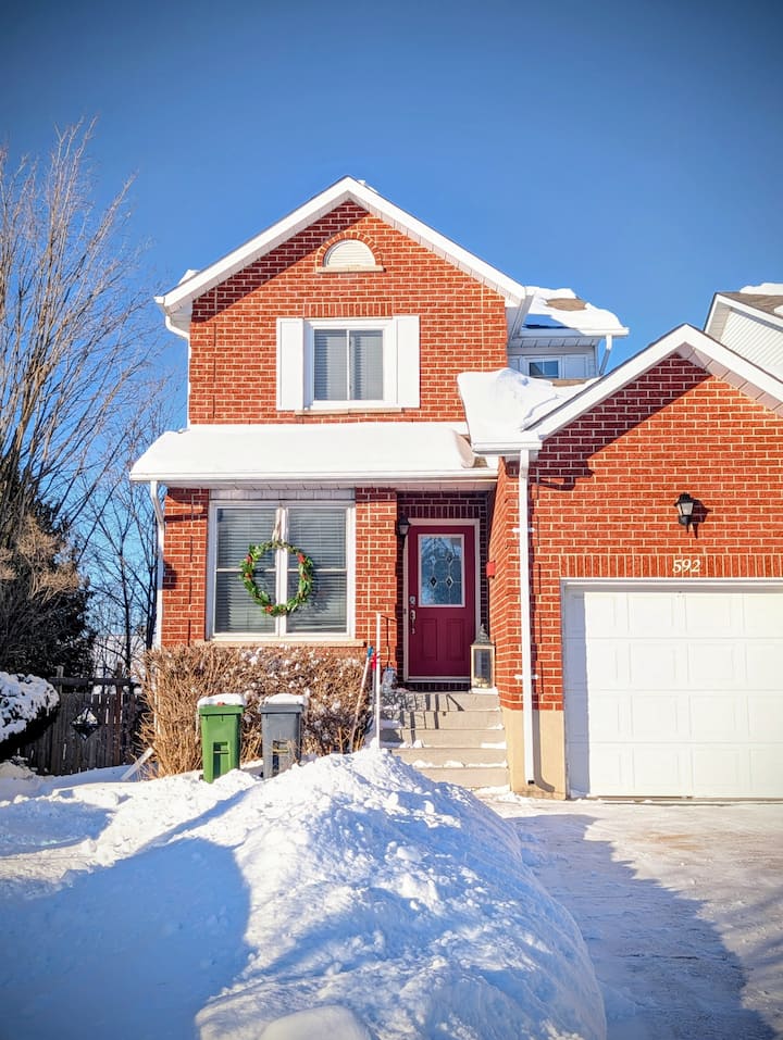 Tanyas_place_ygk - Kingston