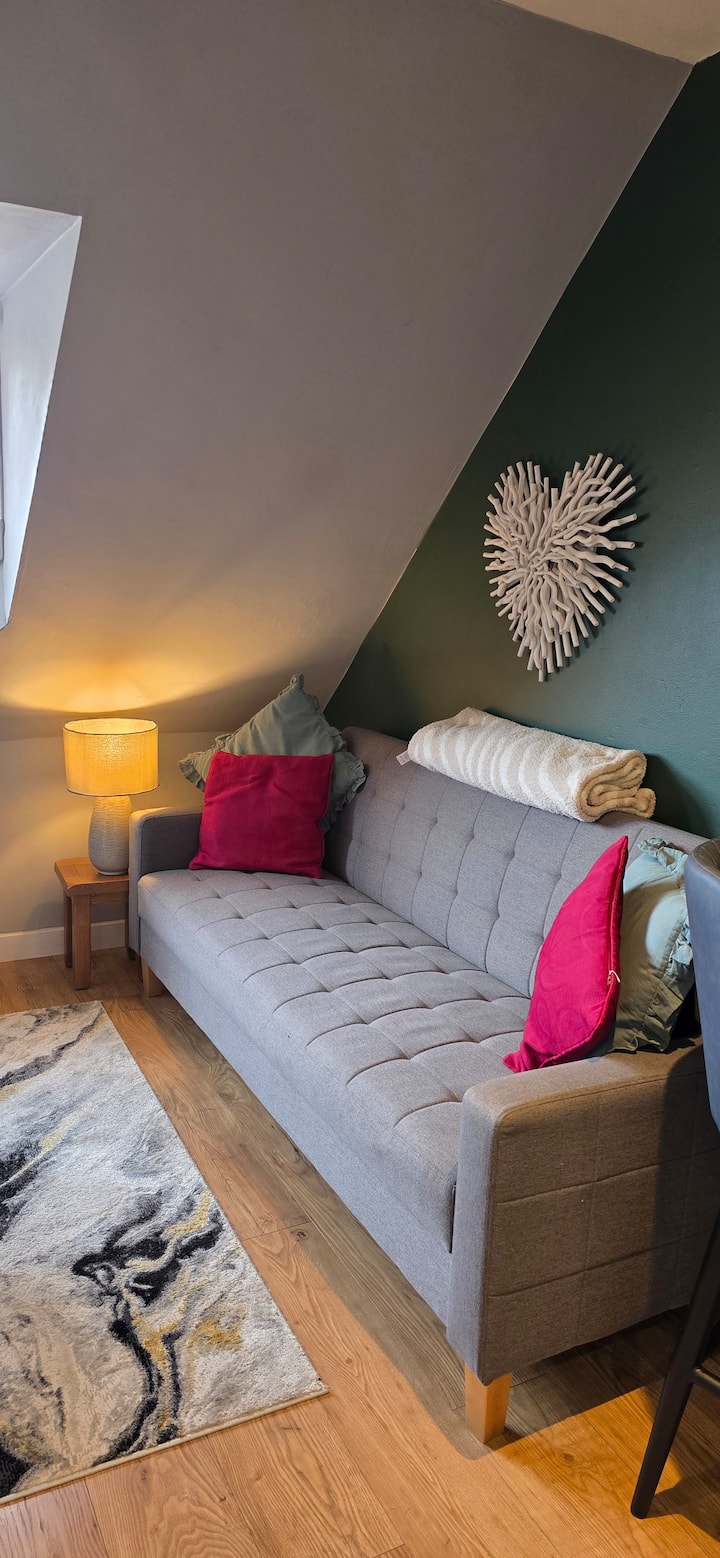 Flat 3/2 Murray Place Haugh Rd Inverness Iv2 4sh - Inverness