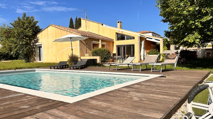 Belle Villa Au Calme Avec Piscine - Marseille