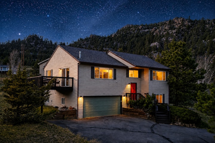 Wildlife + Mountain Views | Near Rmnp + Downtown - Estes Park, CO