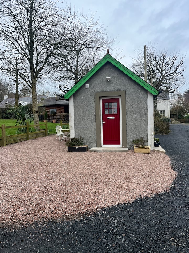 Maddybenny Garden Cottage - Portstewart
