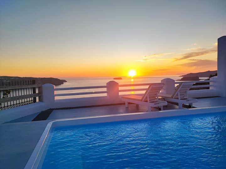 "The Cliff Reflections" Queen Room With Sea View - Santorini