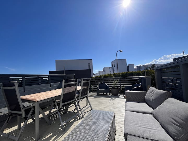 Moderne Enebolig - Nær Sjøen. Utsikt - Kristiansand