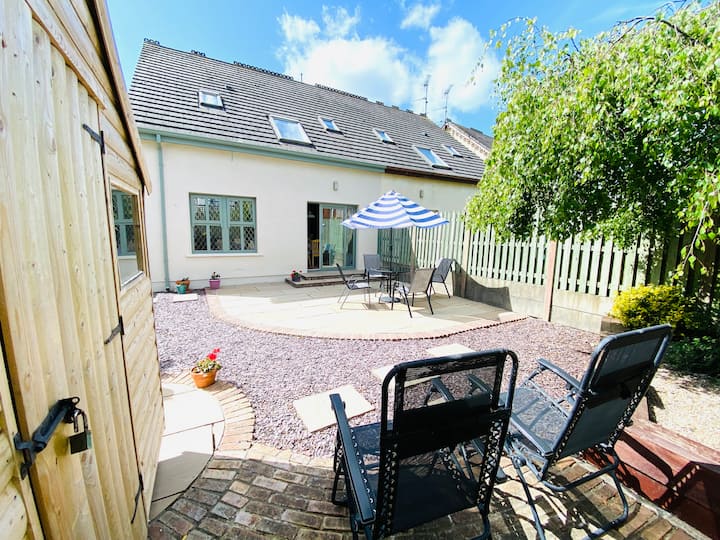 Sandycove By The Beach Ballymoney, Gorey, Wexford - Gorey