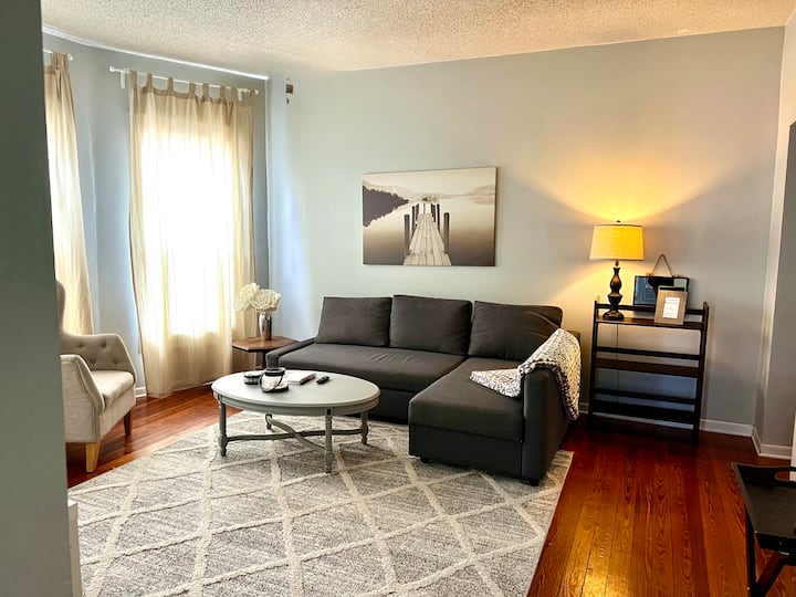 * Spacious Hyde Park Apartment * - Tampa, FL
