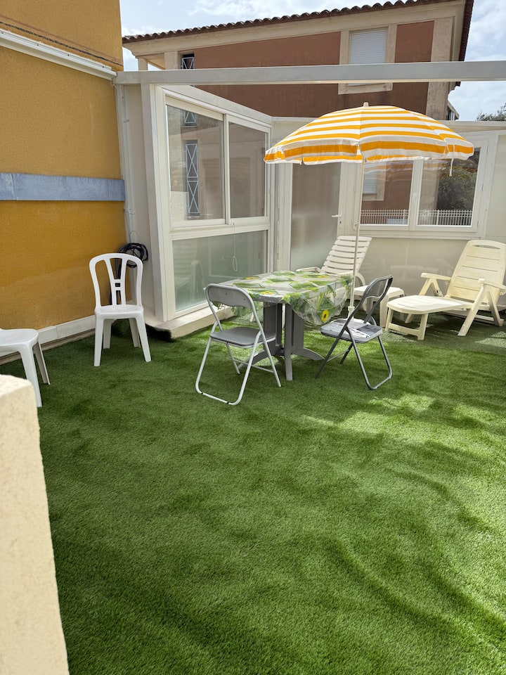 Studio Bandol Centre Terrasse Wifi,clim, 300m Mer - Bandol