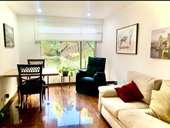 Rosales, Apartamento Encantador, Tranquilo, Seguro - Bogotá