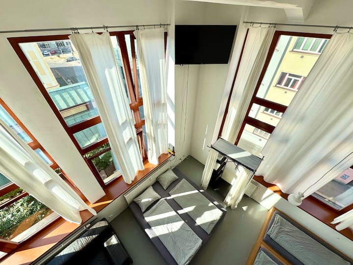 Daylight Loft Studio - Prag