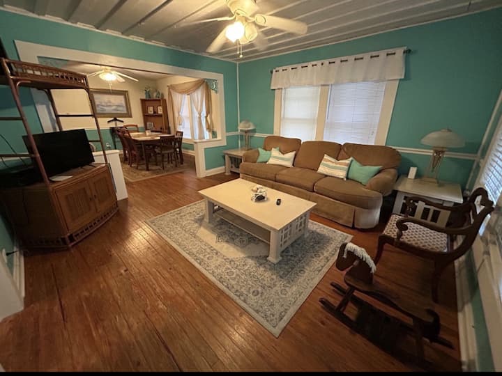 The Sprinkle Villa - Dauphin Island, AL