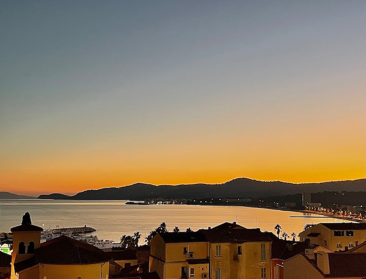 Appartement Vue Mer Centre Lavandou - Île du Levant
