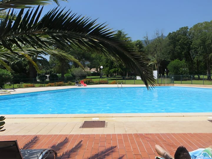 Mini Villa Classée "Meublé Tourisme" Près Du Port - Corsica