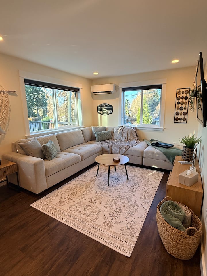 Pacific Perch | Courtenay Coastal Getaway - Comox