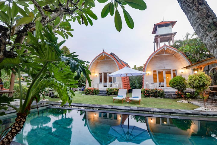Cozy Private Room In Kuta Beach - Red Lumbung - Legian