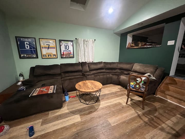 Cozy Spacious Home - Cheesequake State Park, Matawan