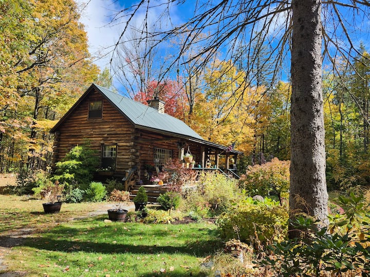 Deer Valley Retreat, Lovely Log Cabin - New Hampshire (State)