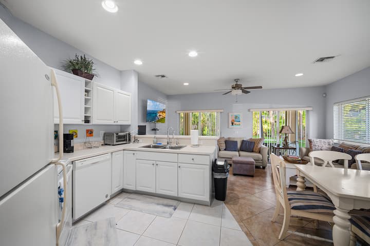 Pga Village Best Location Castle Pines Pet Allowed - Bahamas