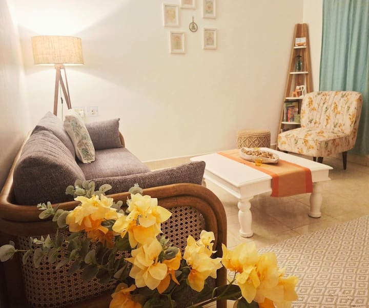 Papaya - Tropical Retreat Steps From The Beach! - Goa