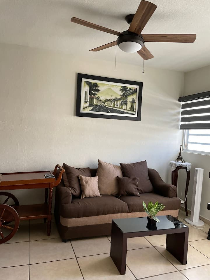 Near  Sams ♥ Tec  (Quiet Neighborhood) - Ciudad Guzmán