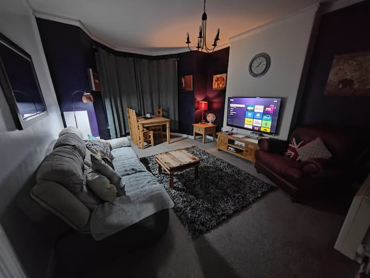 Central Llandudno. Self-catering.pets Welcome. - Llandudno