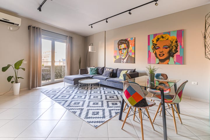 Pazari Funky @ Enjoy Albania Apartments - Albania