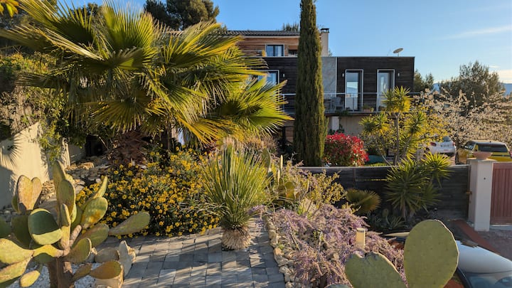 Appart Dans Maison Avec Piscine Proche De Nice. - Beaulieu-sur-Mer