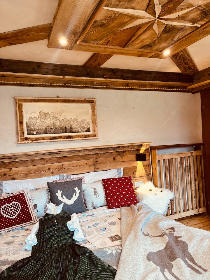 Balcony On The Dolomites | Sun & Silence Escape - San Martino di Castrozza