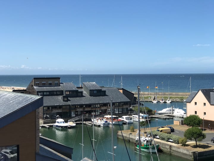 Duplex Cosy Avec Balcon Face à La Mer - Deauville