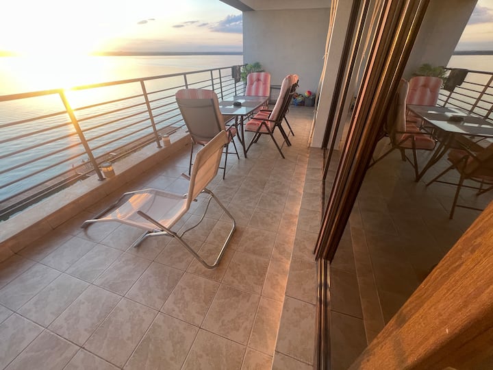 Apartment In The Center Of Mamaia Resort Overlooking The Lake! - Constanța