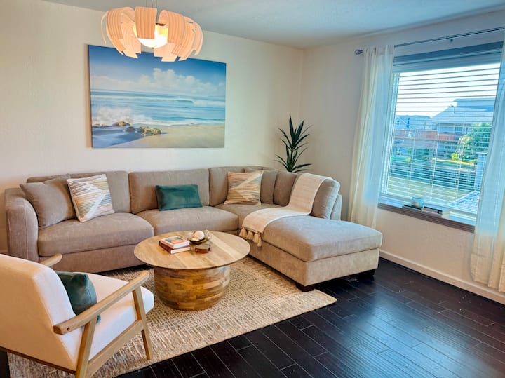 Bayou Vista Panoramic Water Views! - Texas City, TX