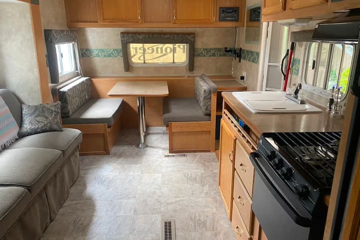 Trailer For Rent / With Delivery - Nanaimo
