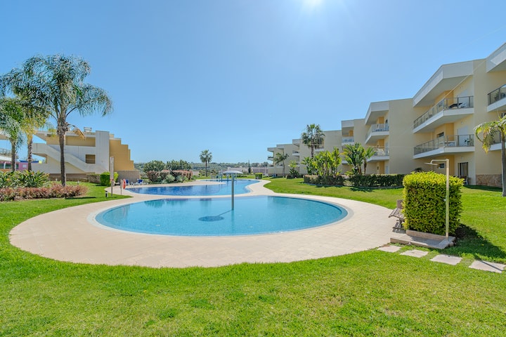 Albufeira Garden Of Marina 2 Bedroom Apartment. - Albufeira