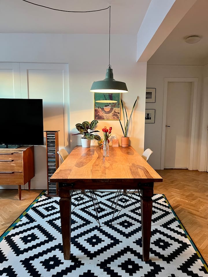 Cozy Apartment In The Heart Of Reykjavík - Reykjavík