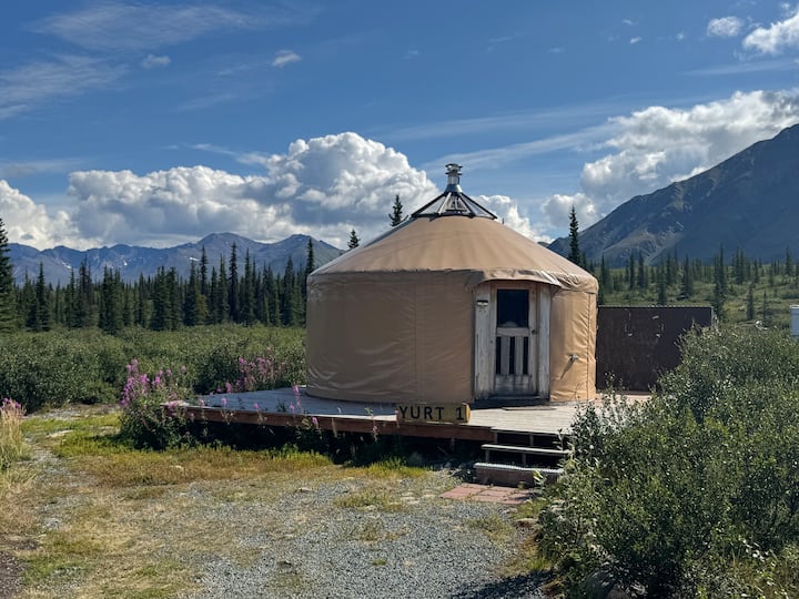 "Experience Alaska" Yurt Rental #1 Open Year-round - Alaska