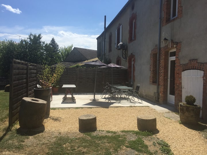 «&nbsp;L’auberge&nbsp;» Maison De Bourg - Creuse