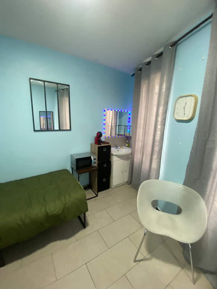 Chambre à 10 Minutes Du Stade De France - Saint-Denis