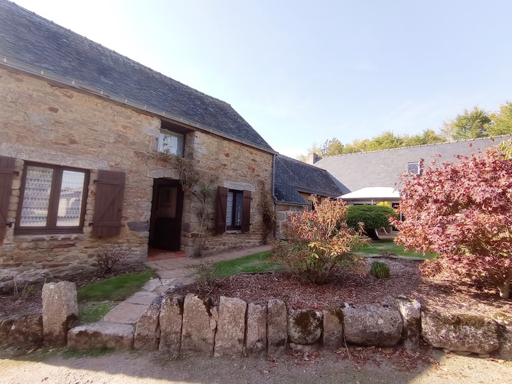 Grande Ferme Bretonne Proche Des Plages - Bretagne