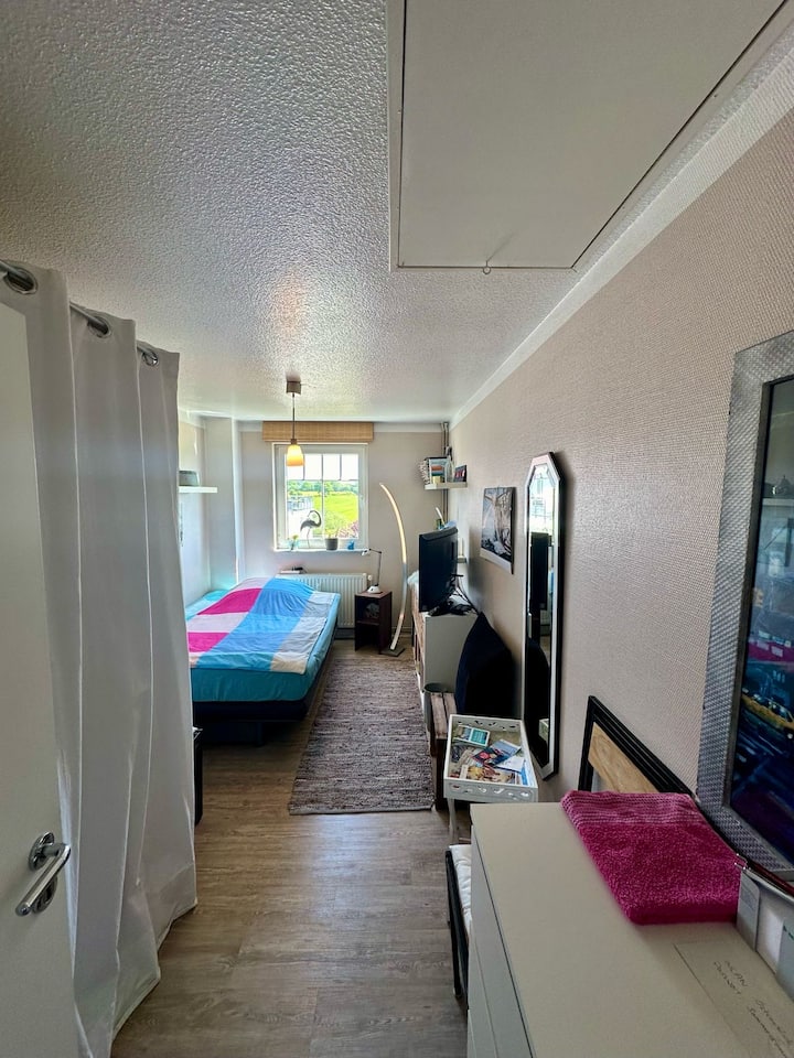 Strandnähe! Gemütliches Privatzimmer Neubaugebiet - Neustadt in Holstein