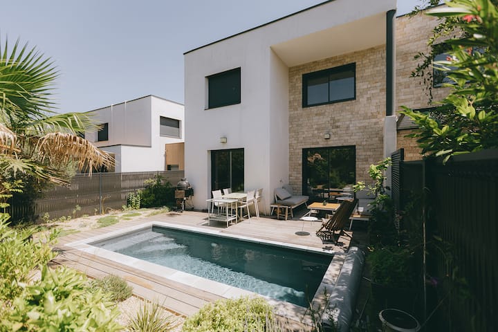 Maison D'architecte Avec Piscine à Montpellier - Palavas-les-Flots
