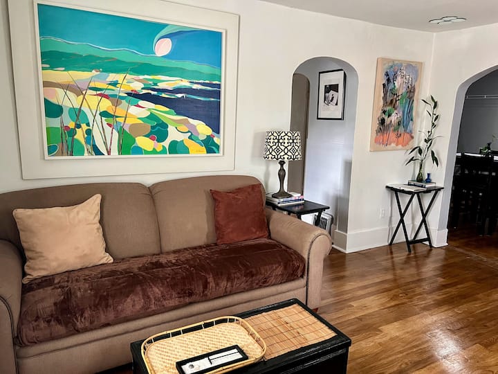 Historic Cottage For Couples And Solo Travelers - Colorado Springs