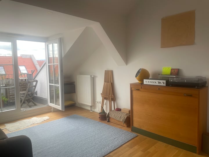 Schöne Dachgeschosswohnung In Haidhausen - Munique