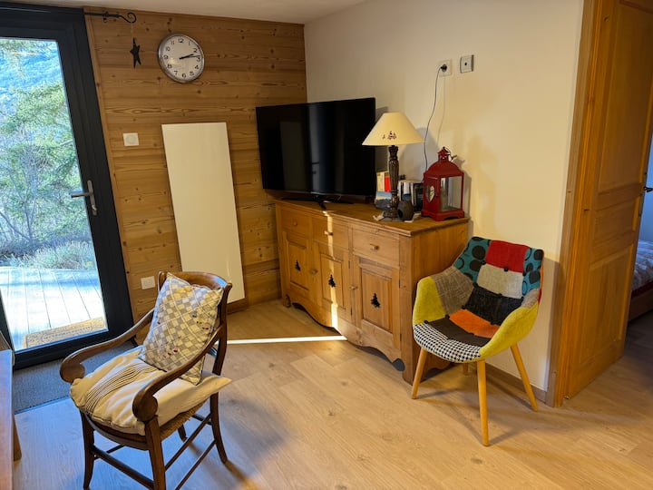 Appartement 2 Pièces Rdc Dans Un Jardin Paysager - Briançon
