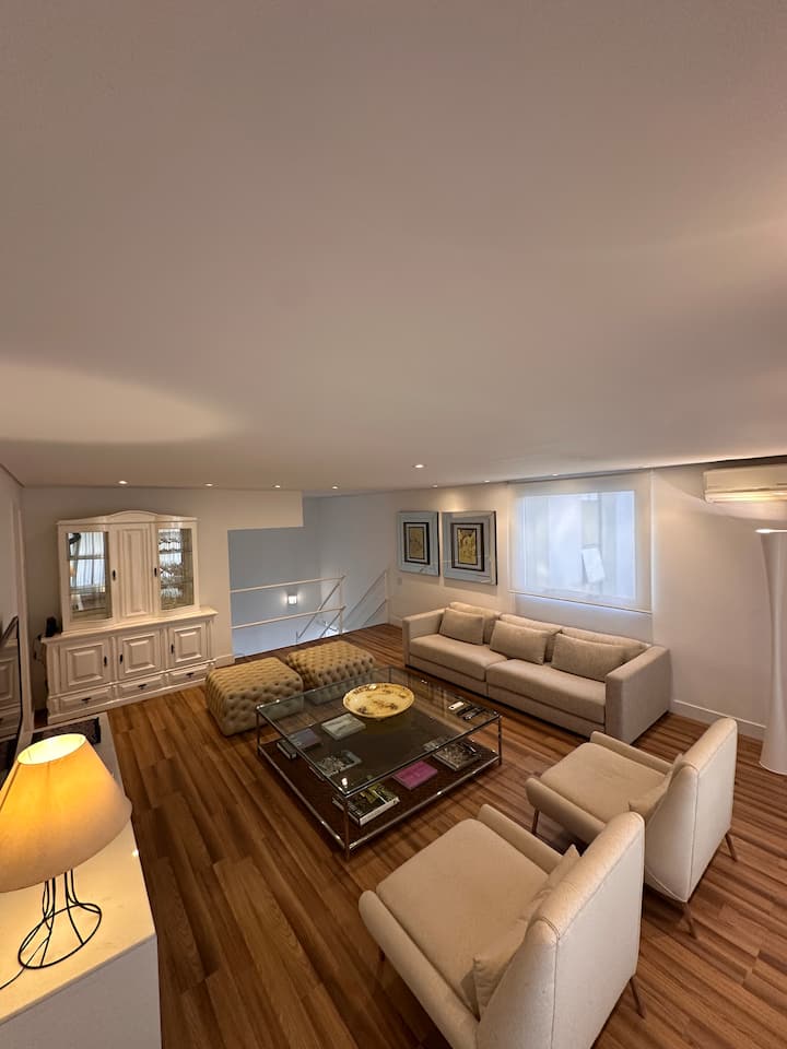 Apt Dúplex , Rua Hadock Lobo  , 2 Suítes - Brazil