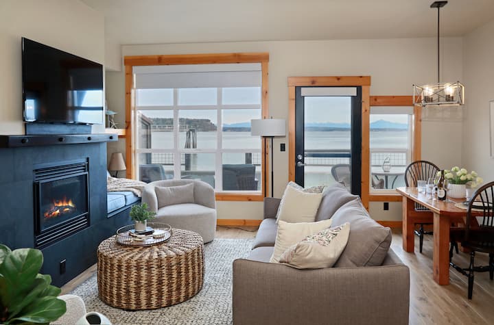 Waterfront Saratoga Passage Studio 3 - Clinton, WA