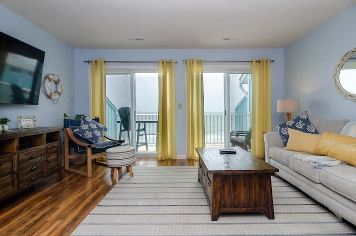 Oceanfront 1 Bedroom Condo In The Riggings! - K111 - Kure Beach, NC