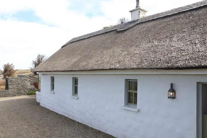 Storytellers Cottage.  Seaviews.  Cliffs Of Moher - Ireland