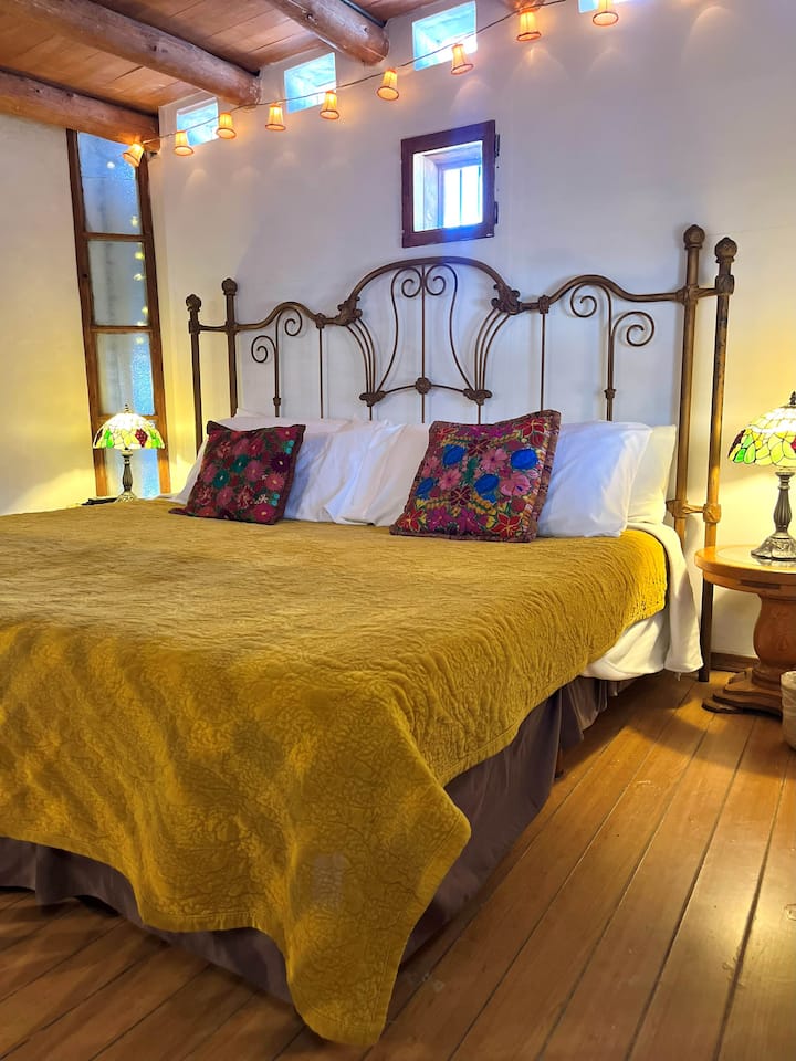 5. Suite Equipada 2 Niveles, Terraza & Desayuno - Chihuahua