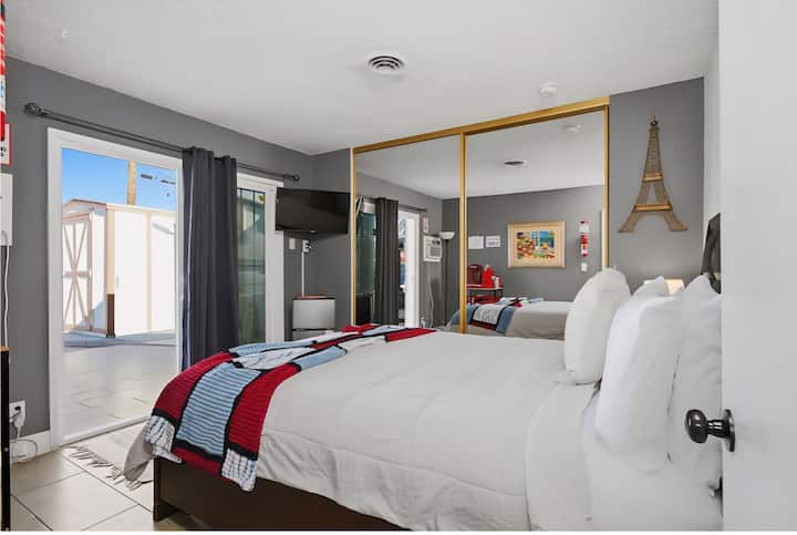 Peaceful Studio 10 Min Drive To Strip - Las Vegas